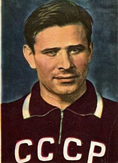 Lev Yashin (1929-1990) | “Black Spider”, the Greatest Goalkeeper in the ...