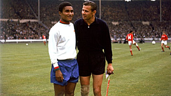 Lev Yashin (1929-1990) | “Black Spider”, the Greatest Goalkeeper in the ...